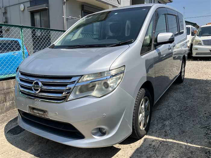Used Nissan Serena 2014 Smart key push start 4WD (130,997 km) - TCV ...