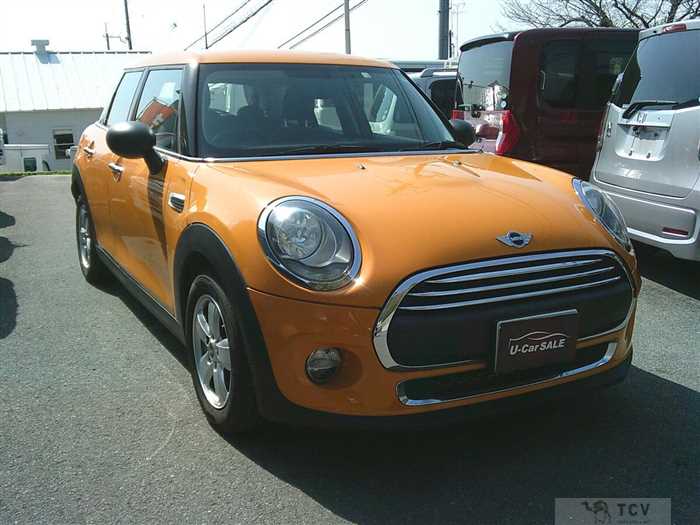 Used BMW MINI 2018 (30,799 km) - TCV (formerly Trade Car View)