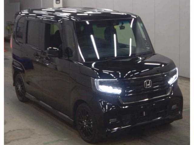 Used Honda N BOX 2022 (21,680 km) - TCV (formerly Trade Car View)