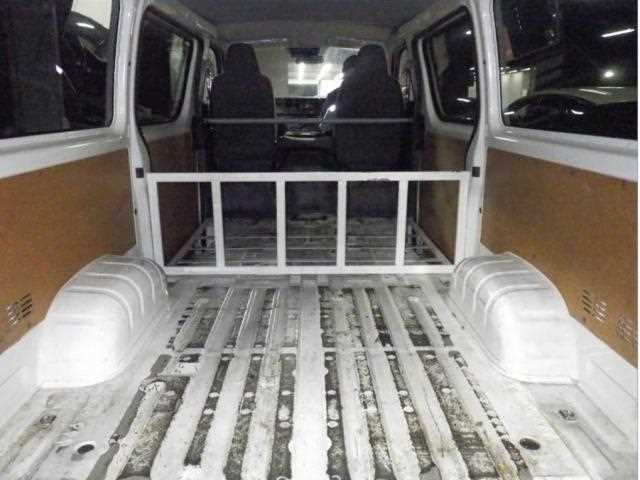 Used Toyota Hiace Van 2019 DX4WD (150,604 km) - TCV (formerly Trade Car ...
