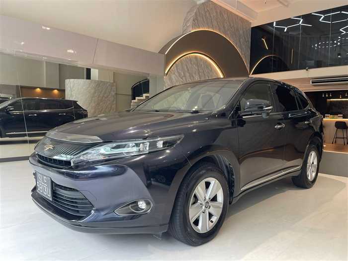 Used Toyota Harrier 2016 (56,000 km) - TCV (formerly Trade Car View)
