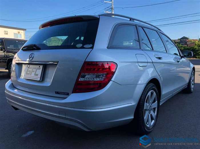 Used Mercedes-Benz C-Class 2012 C180 BlueEfficiency wagon (142,000 km ...