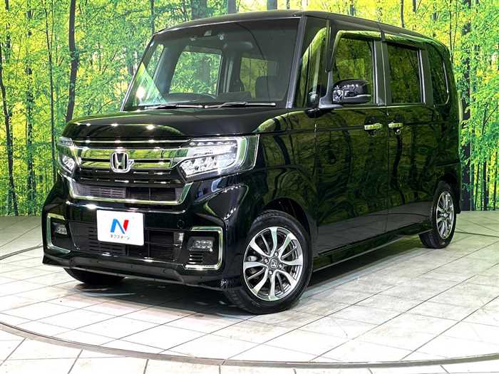 Used Honda N BOX 2021 L (11,850 km) - TCV (formerly Trade Car View)