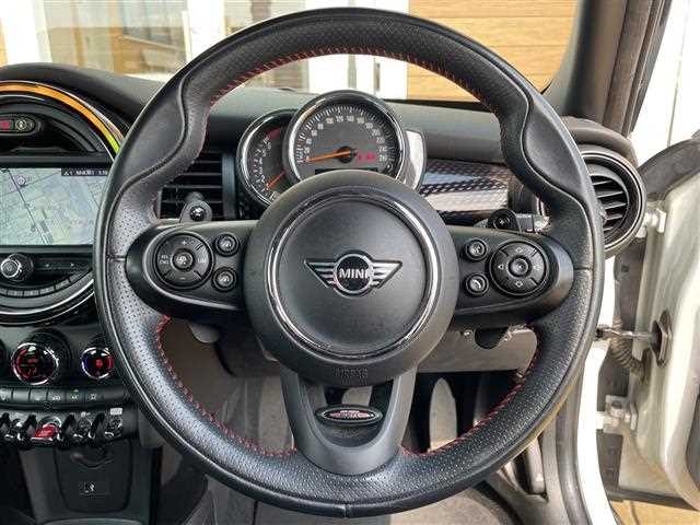 Used BMW MINI 2021 クーパー S (67,524 km) - TCV (formerly Trade Car View)