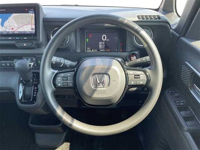 Used Honda N BOX 2023 カスタム (36,498 km) - TCV (formerly Trade Car View)
