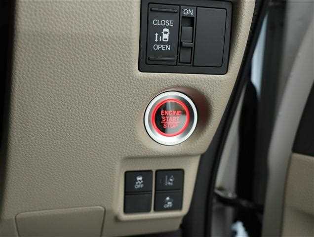 Used Honda N BOX 2020 ★G･L★HondaSENSING★ (73,401 km) - TCV (formerly ...