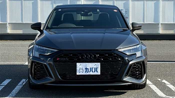 Used Audi RS3 Sedan 2022 ベースグレード (24,800 km) - TCV (formerly Trade Car ...