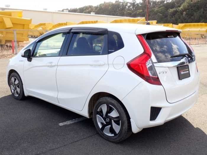 Used Honda Fit 2015 Grade＝X★8Seats★PS★PW★AAC★ABS★AB★Keyless (217,000 km) - TCV (formerly Trade ...
