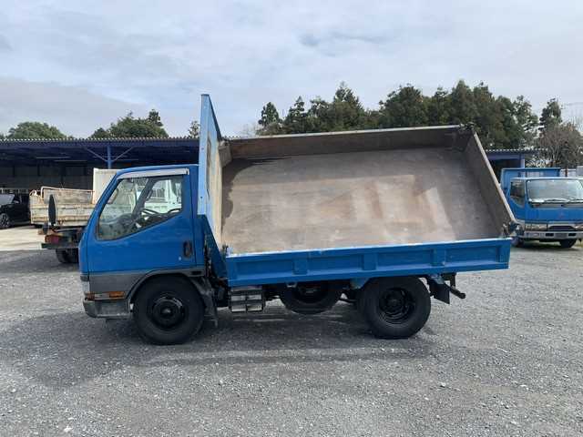 Used Mitsubishi Canter 2000 2T 3-SIDES DUMP TRUCK / 4M51 (126,000 km ...