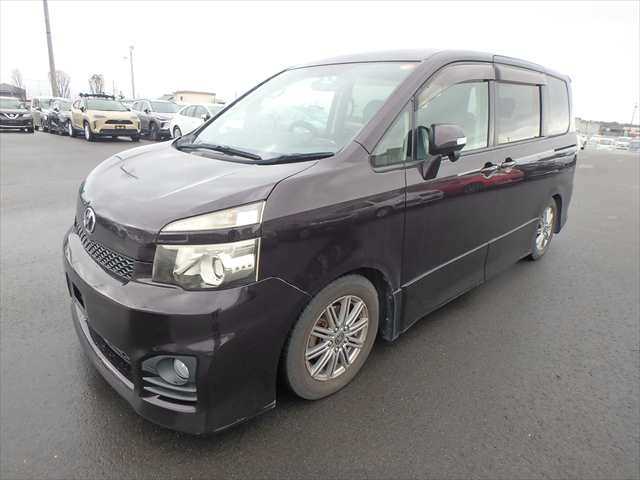 Used Toyota Voxy 2010 ZS (180,000 km) - TCV (formerly Trade Car View)