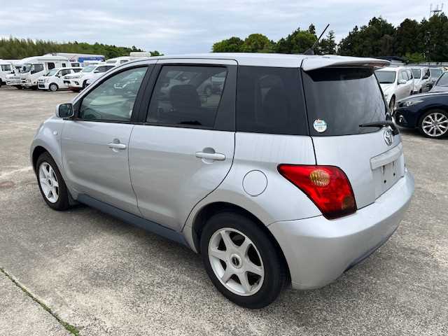 Used Toyota IST 2002 1.5S L EDTION (138,000 km) - TCV (formerly Trade ...