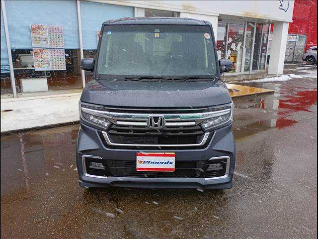 Used Honda N BOX 2023 (11,911 km) - TCV (formerly Trade Car View)